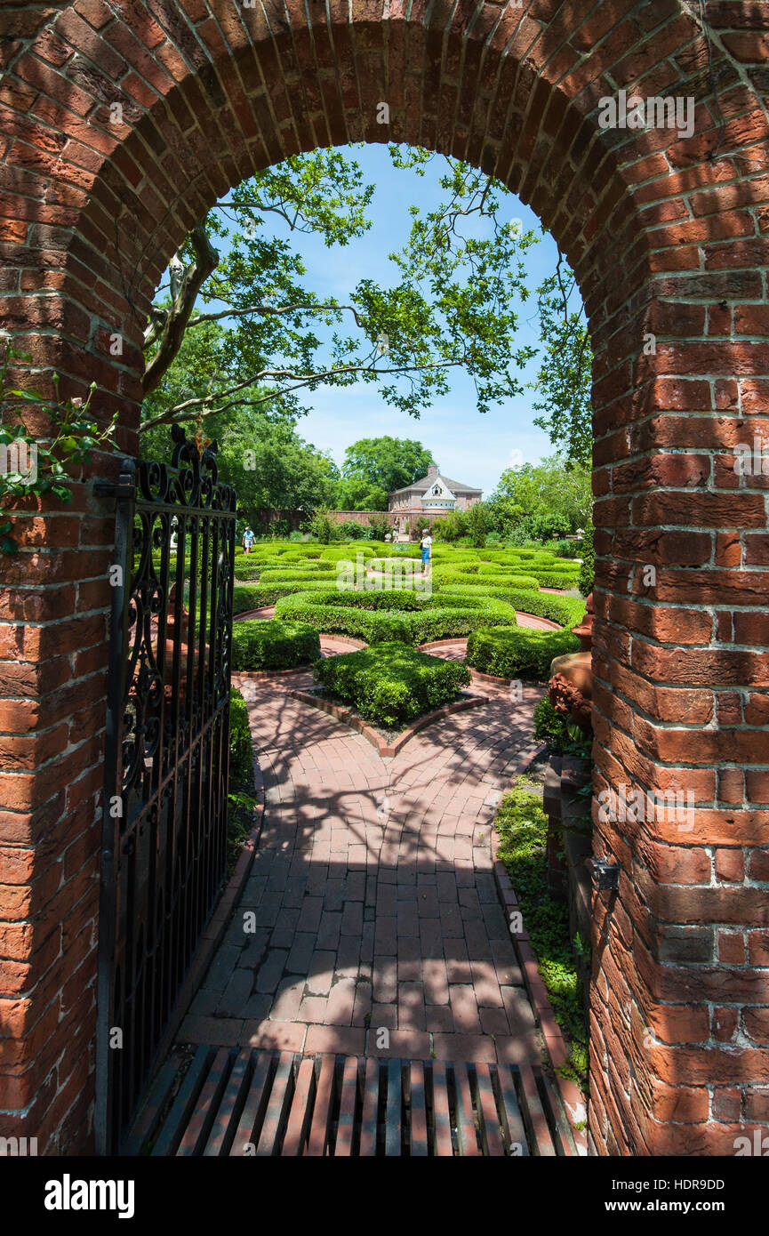 Tryon palace and gardens hi-res stock photography and images - Alamy