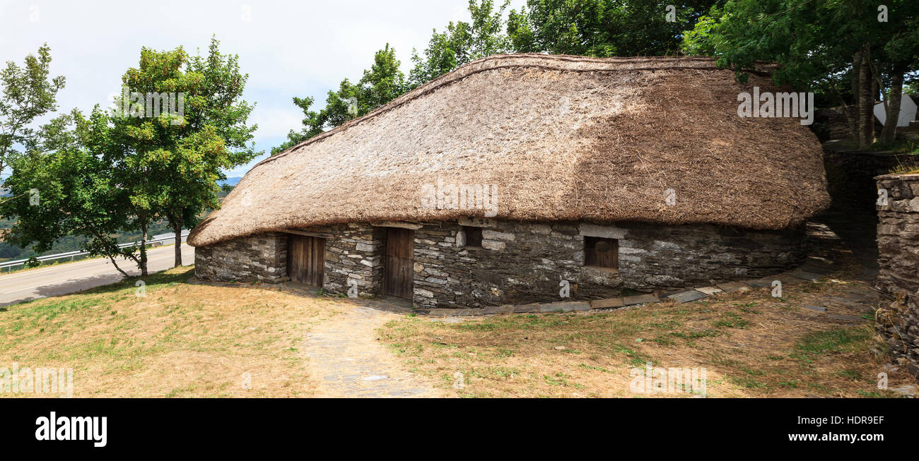 The palloza, also known as pallouza or pallaza, is a traditional ...