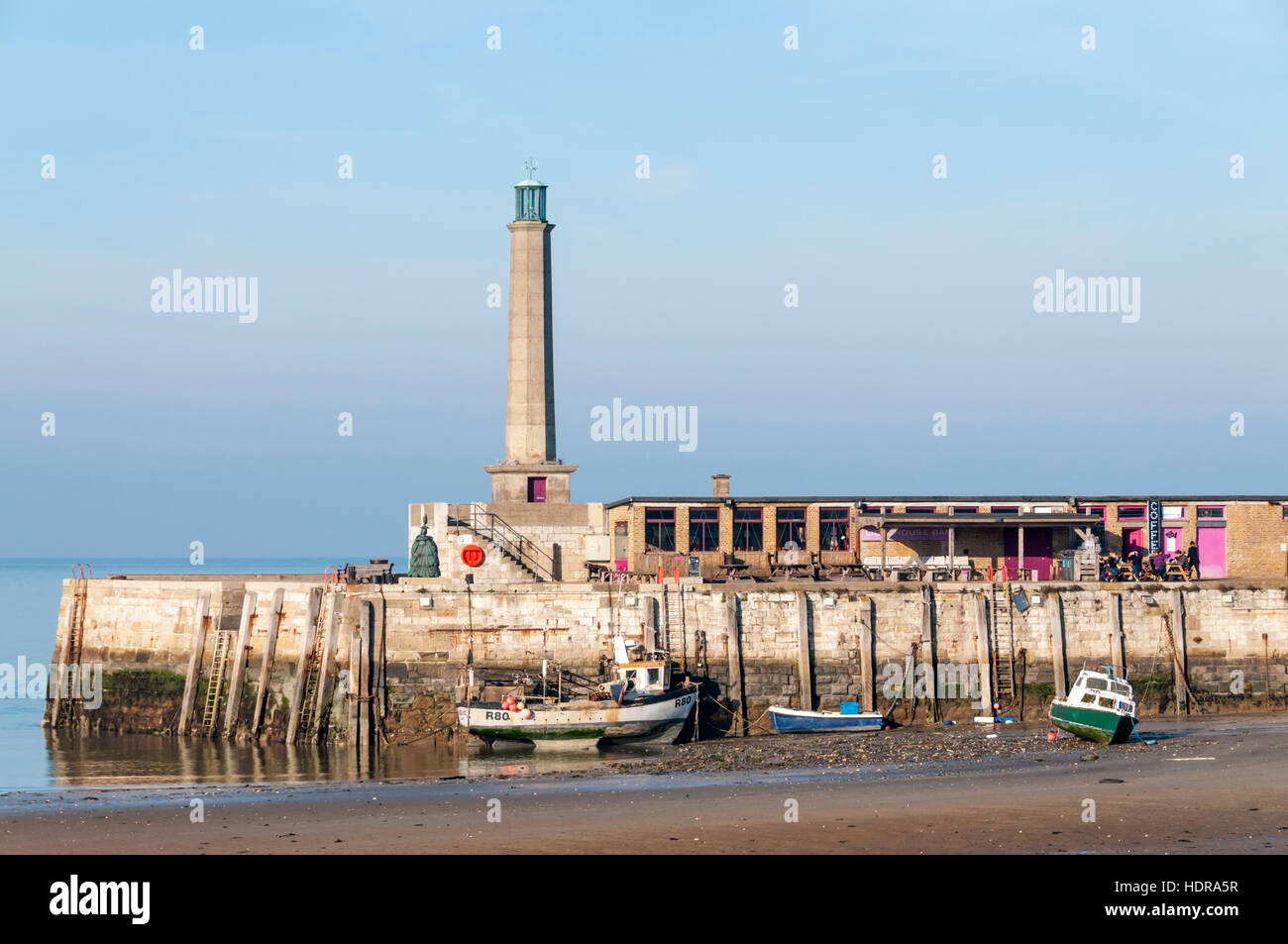 Margate jetty hi-res stock photography and images - Alamy