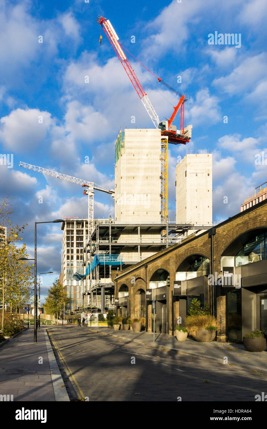 Redevelopment kings cross hi-res stock photography and images - Alamy