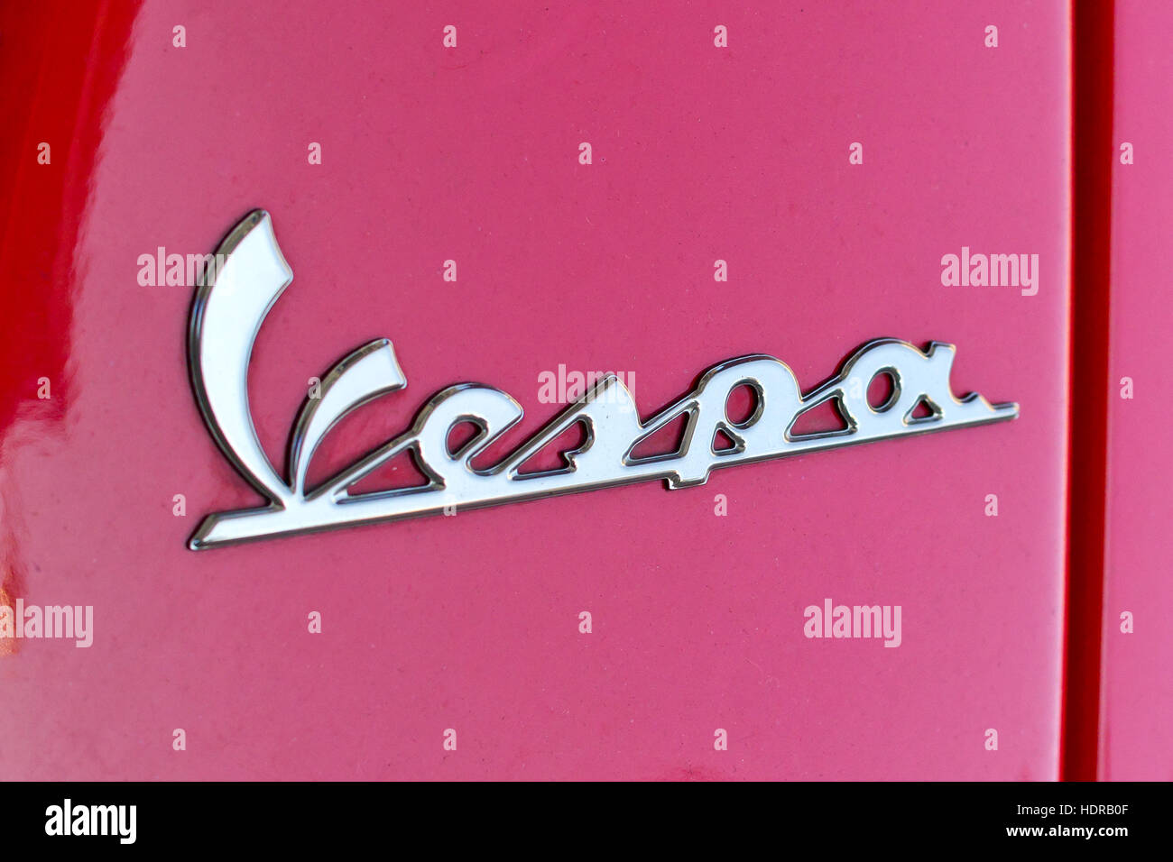Vespa logo hi-res stock photography and images - Alamy