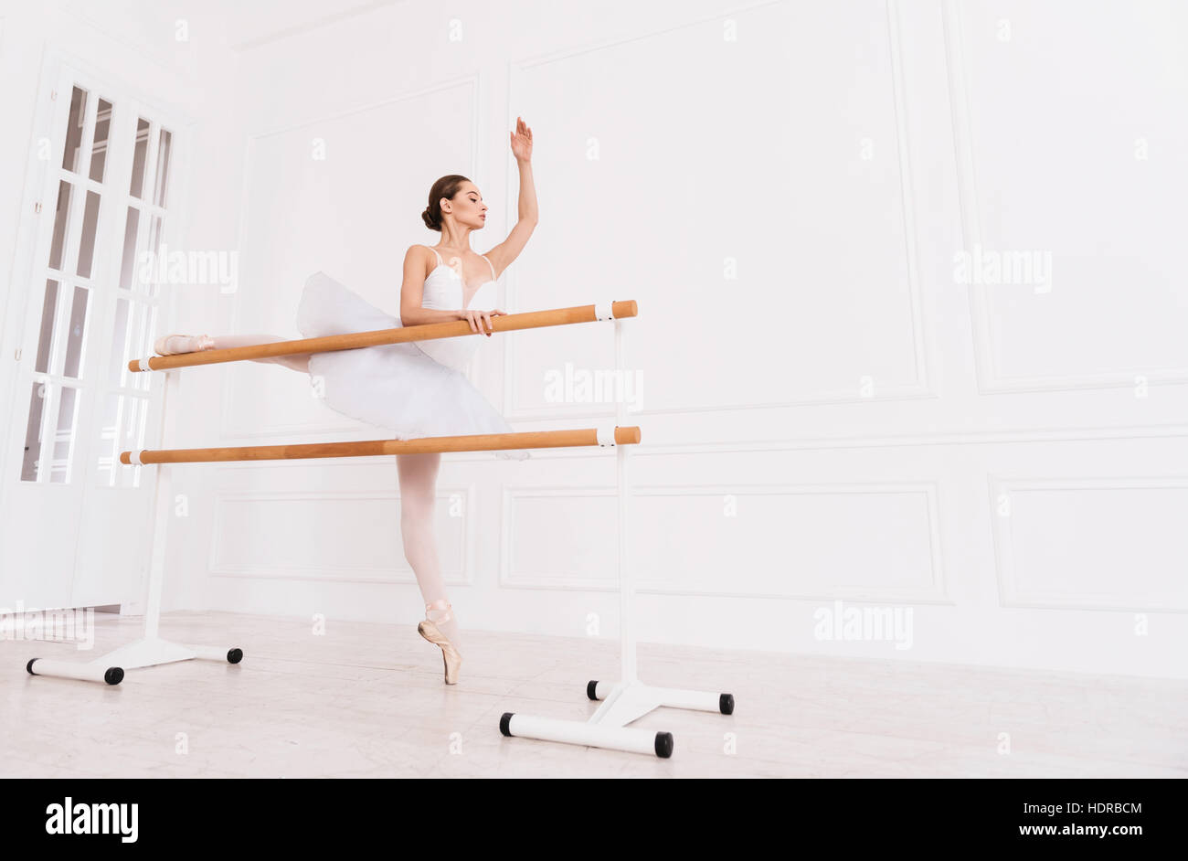 Side view elegant ballerina hi-res stock photography and images - Alamy