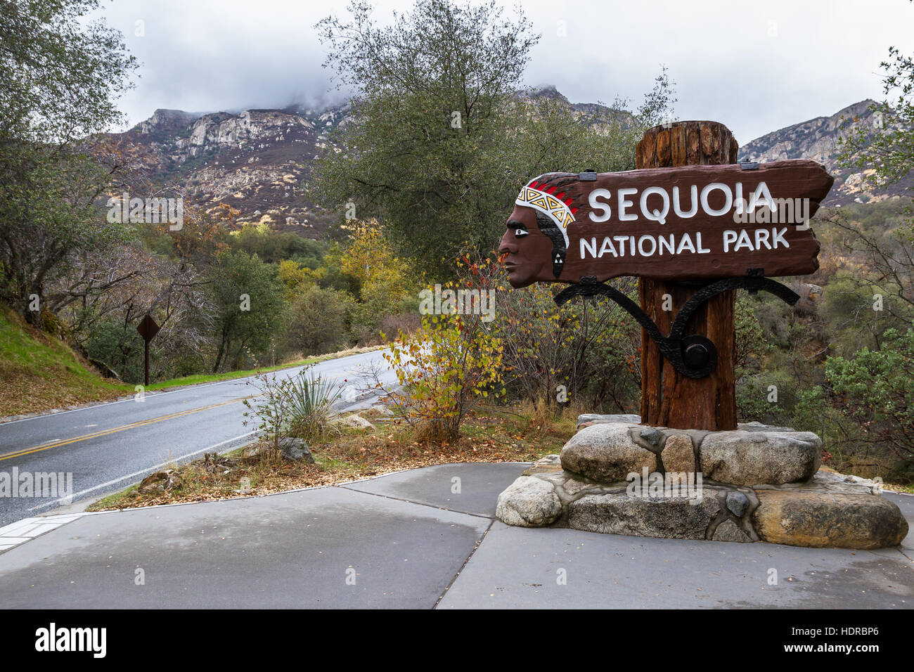 Sequoia national park sign california hi-res stock photography and ...