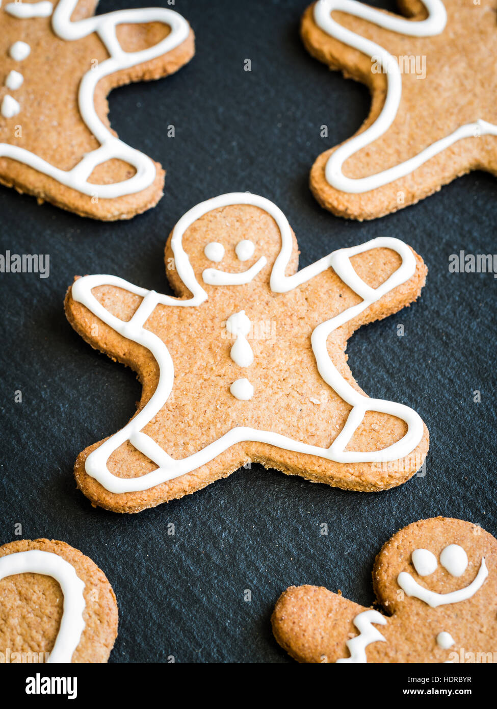 Gingerbread man cookies hi-res stock photography and images - Alamy