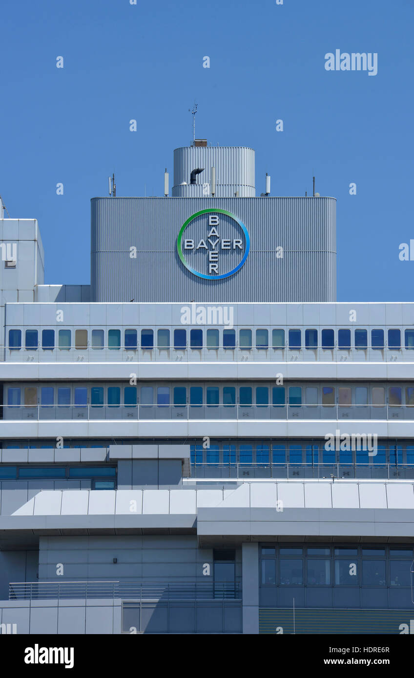 Bayer Pharma AG, Fennstrasse, Wedding, Berlin, Deutschland Stock Photo ...