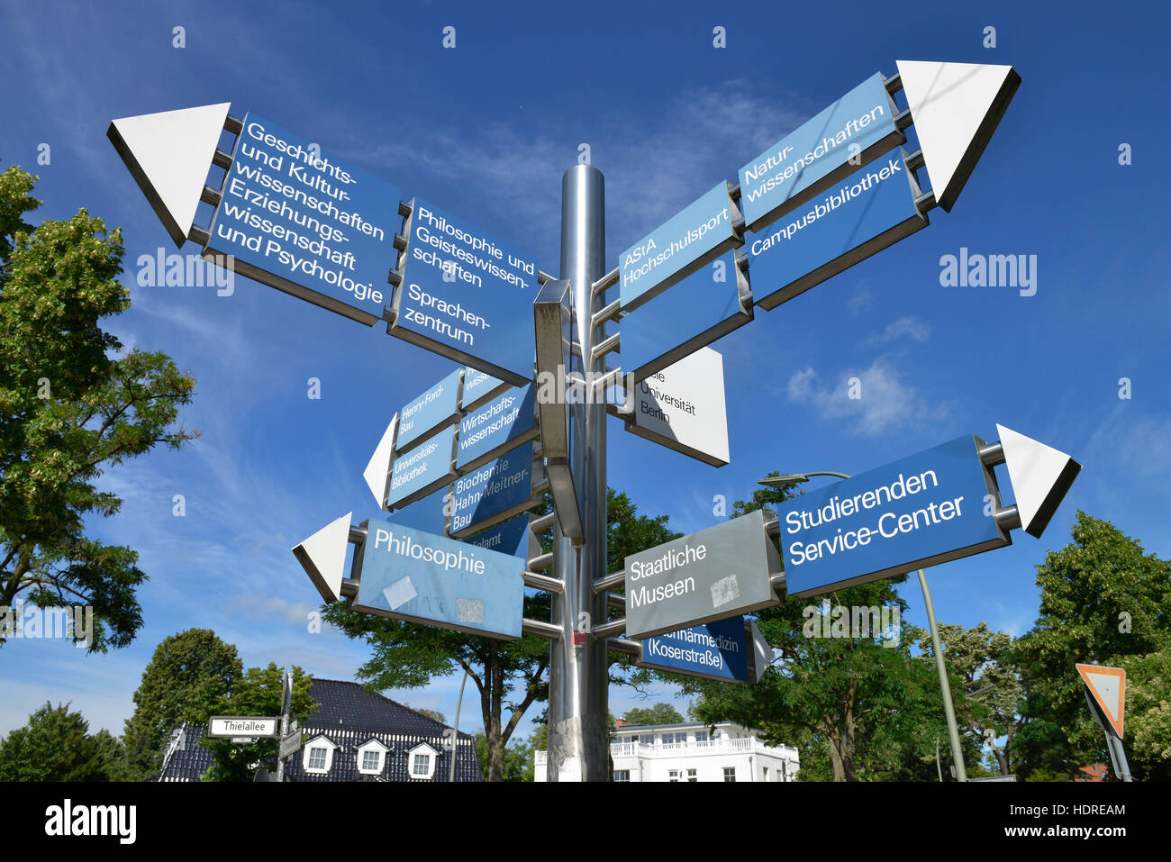 Wegweiser hi-res stock photography and images - Alamy