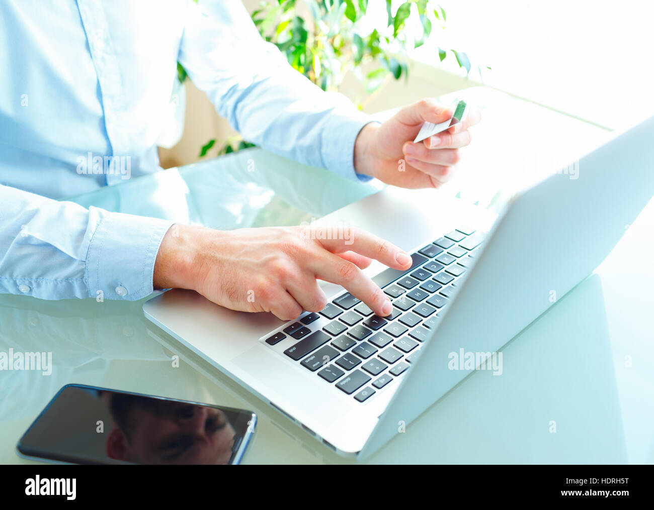 Hands using computer and credit card. Online shopping Stock Photo - Alamy