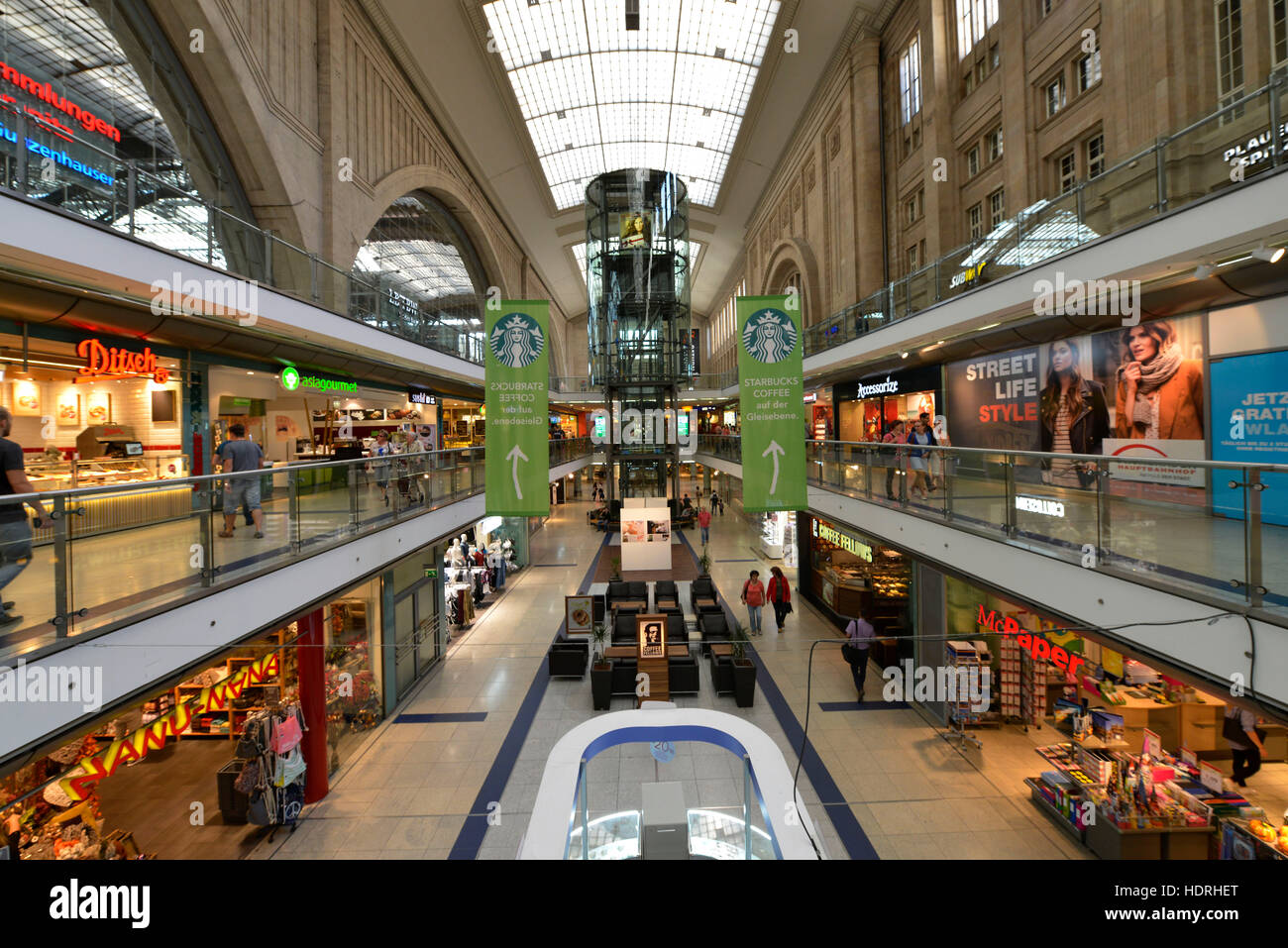 Promenaden, Hauptbahnhof, Leipzig, Sachsen, Deutschland Stock Photo - Alamy