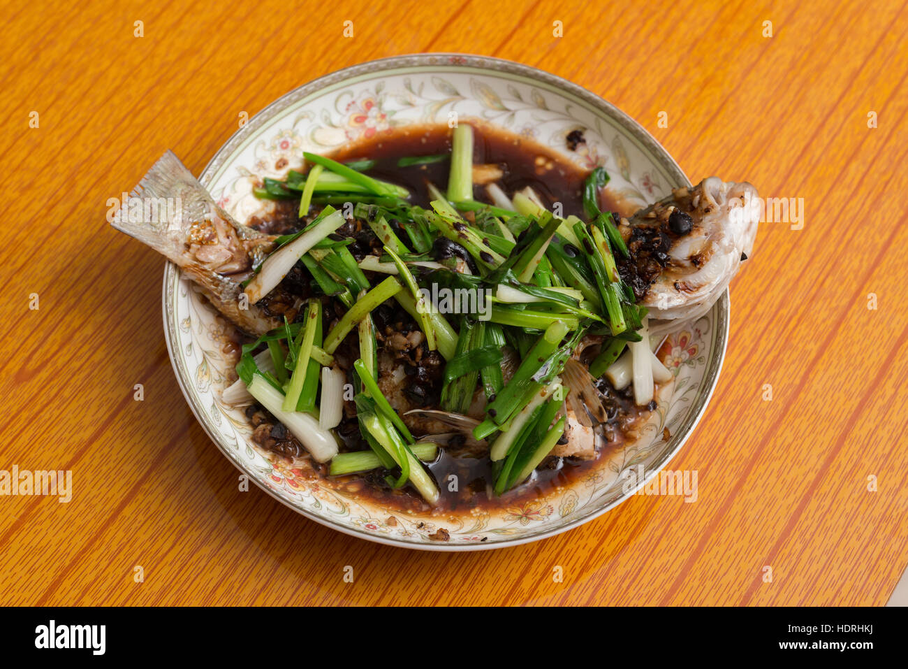 Whole fish hi-res stock photography and images - Alamy