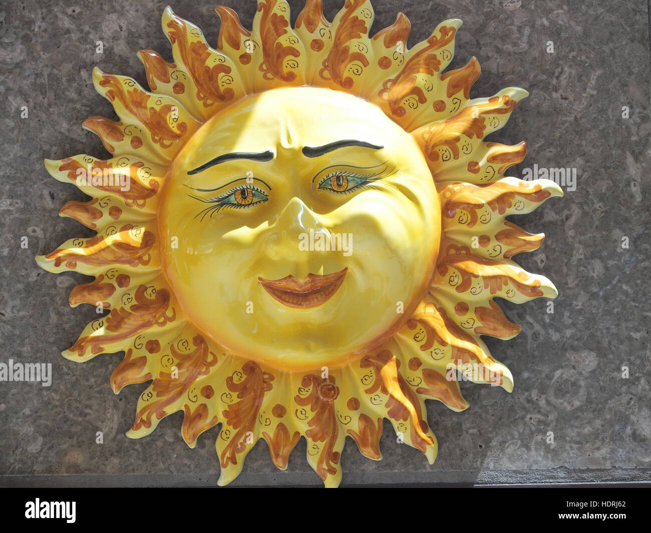 Pottery sun face hi-res stock photography and images - Alamy