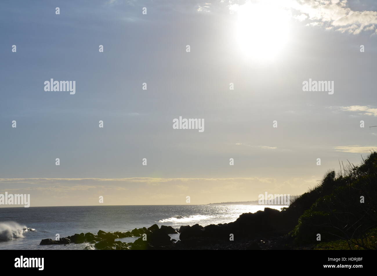 Sunlight and sea hi-res stock photography and images - Alamy