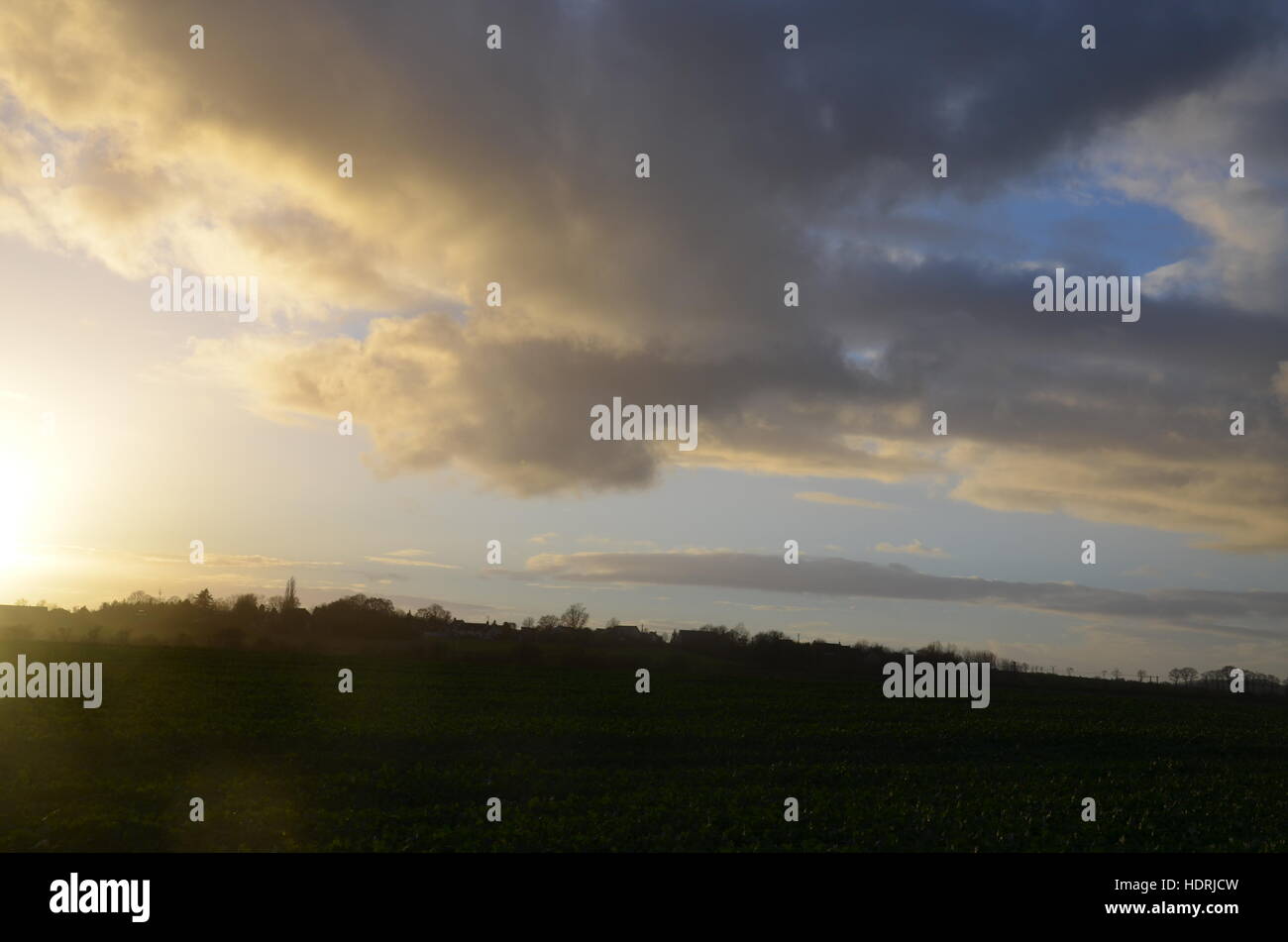 Sunset clouds isolated hi-res stock photography and images - Alamy