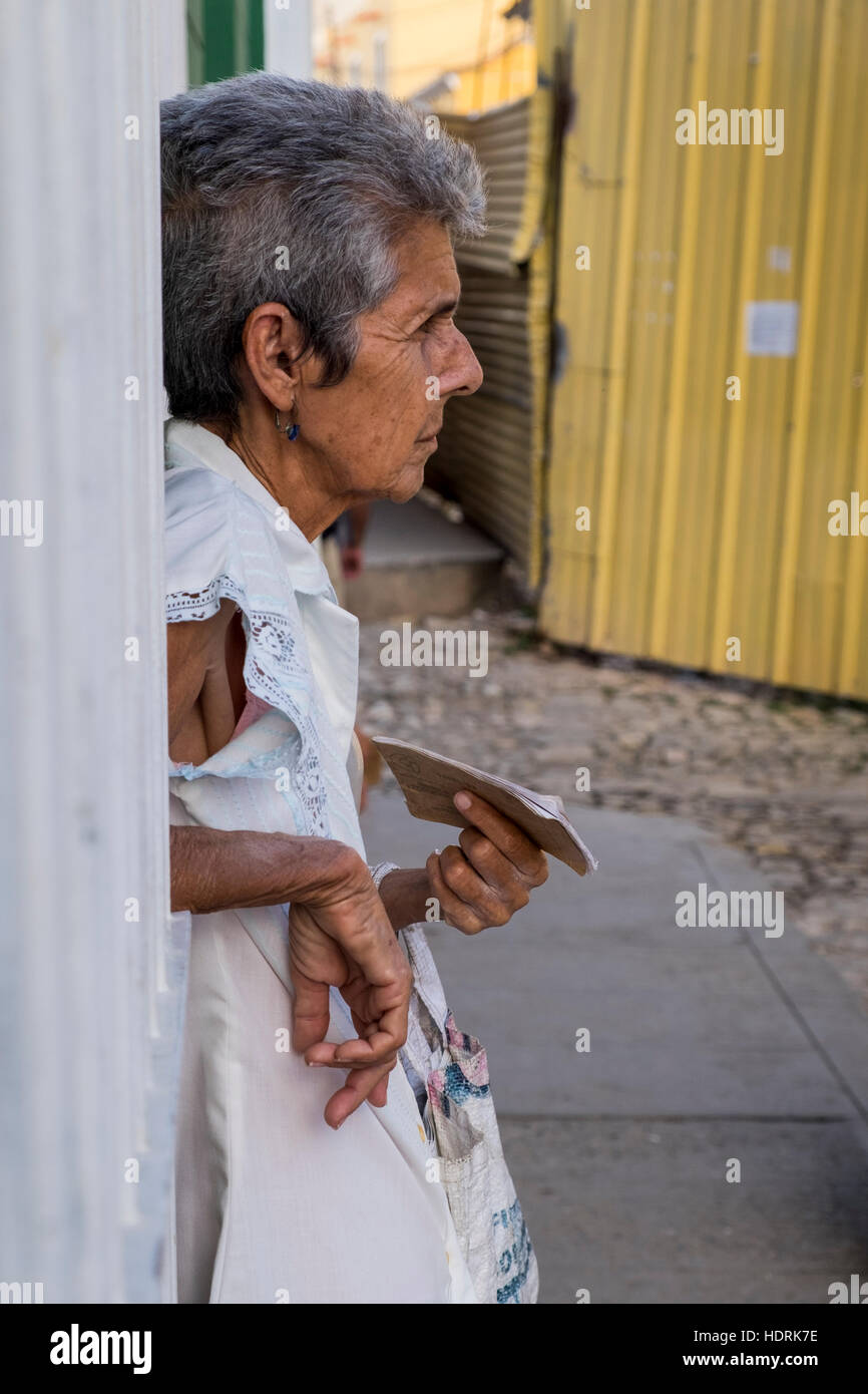 Woman clutching hi-res stock photography and images - Alamy