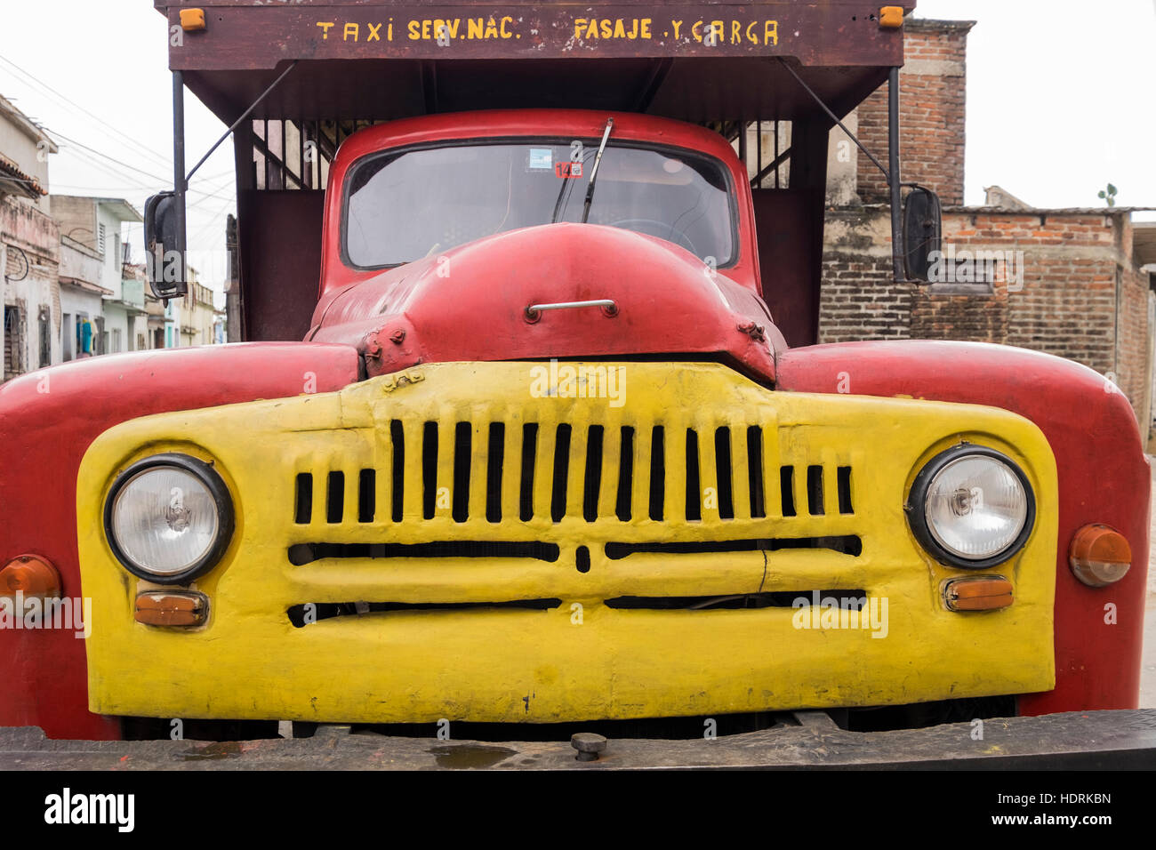 Red lorry cab hi-res stock photography and images - Alamy