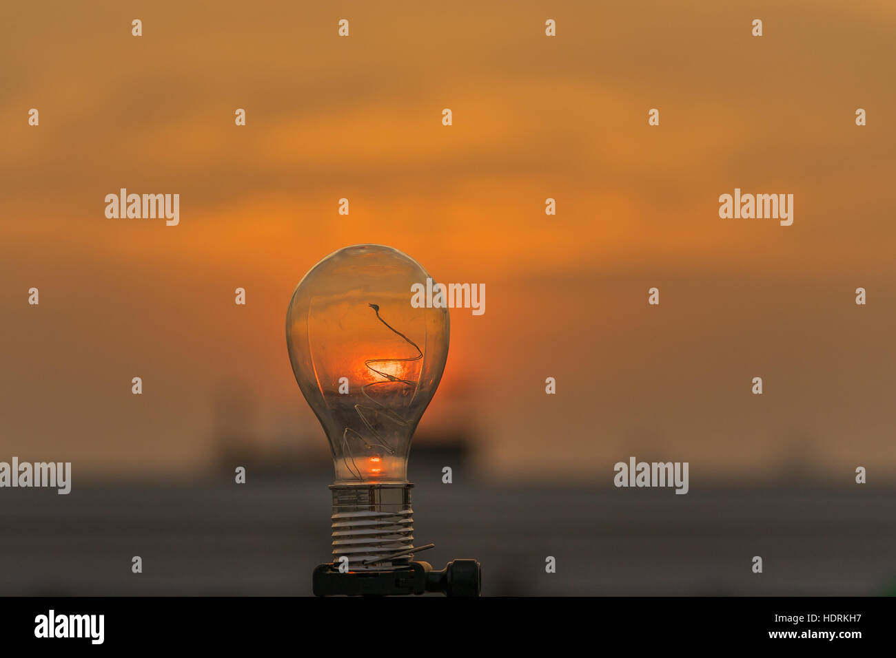 Light bulb sky hi-res stock photography and images - Alamy