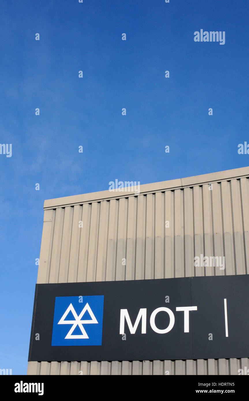 Halfords AutoCentre sign Stock Photo - Alamy