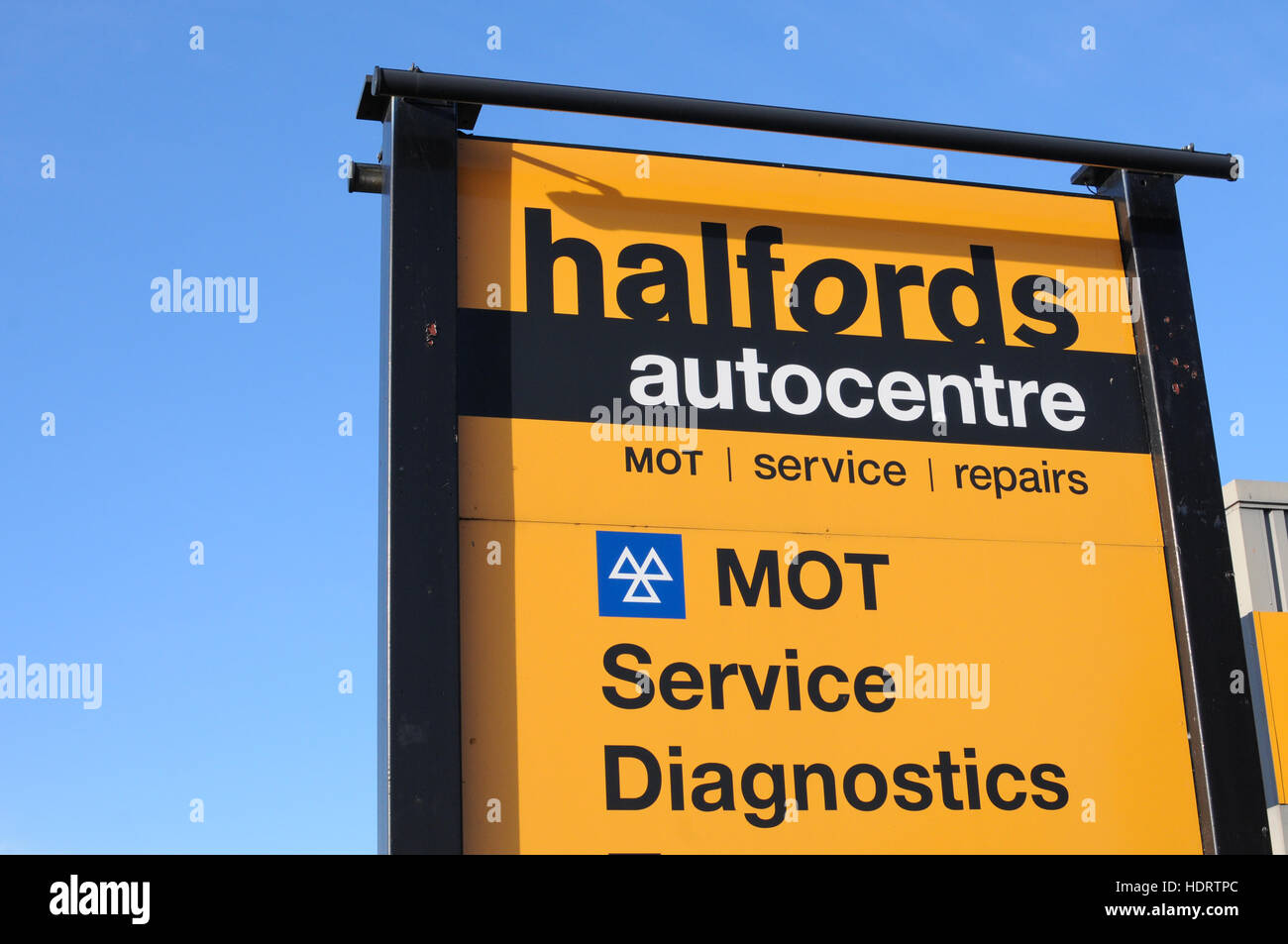 Halfords Autocentre Logo