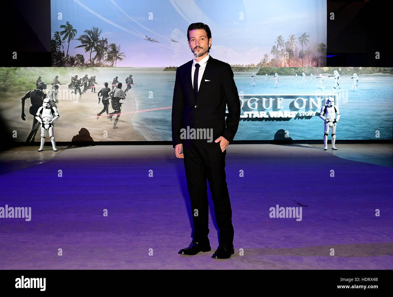 Diego Luna attending the premiere of Rogue One: A Star Wars Story at ...