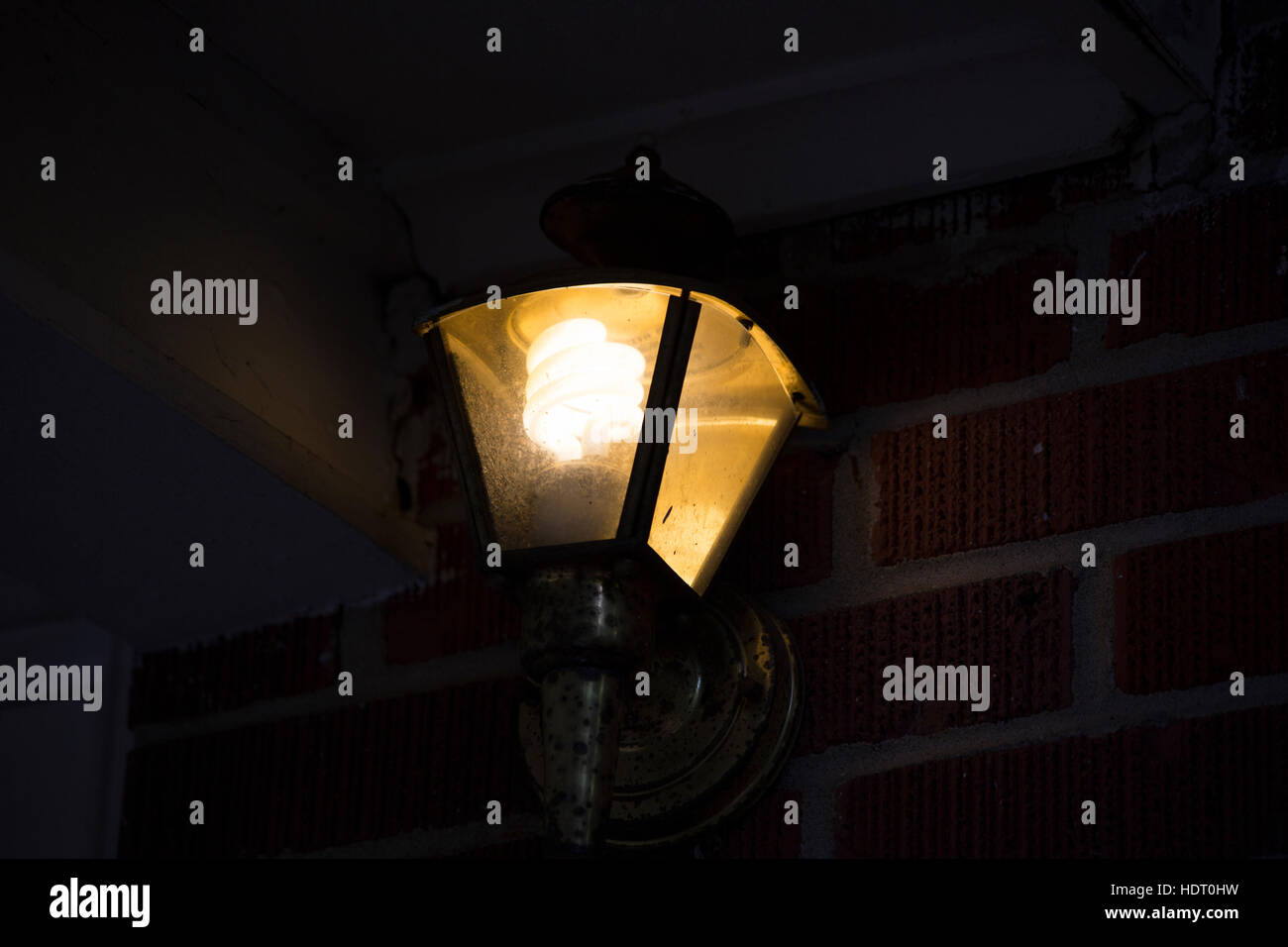Old fashioned porch lamp hi-res stock photography and images - Alamy