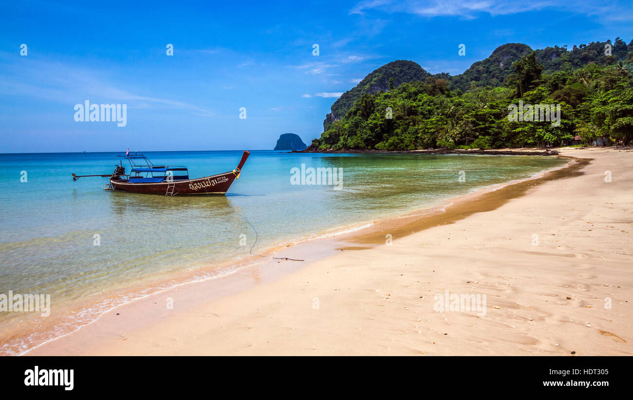 Koh Muk national park beach in Thailand Stock Photo - Alamy