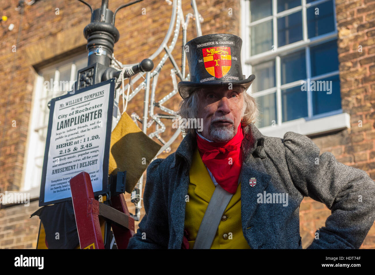 Lamplighter history hi-res stock photography and images - Alamy