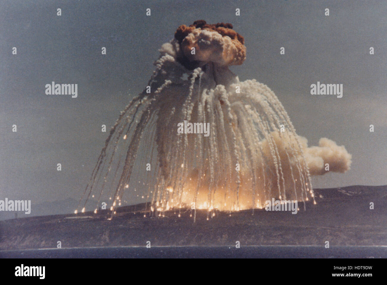 Kh 9 Hexagon Camera Clipart