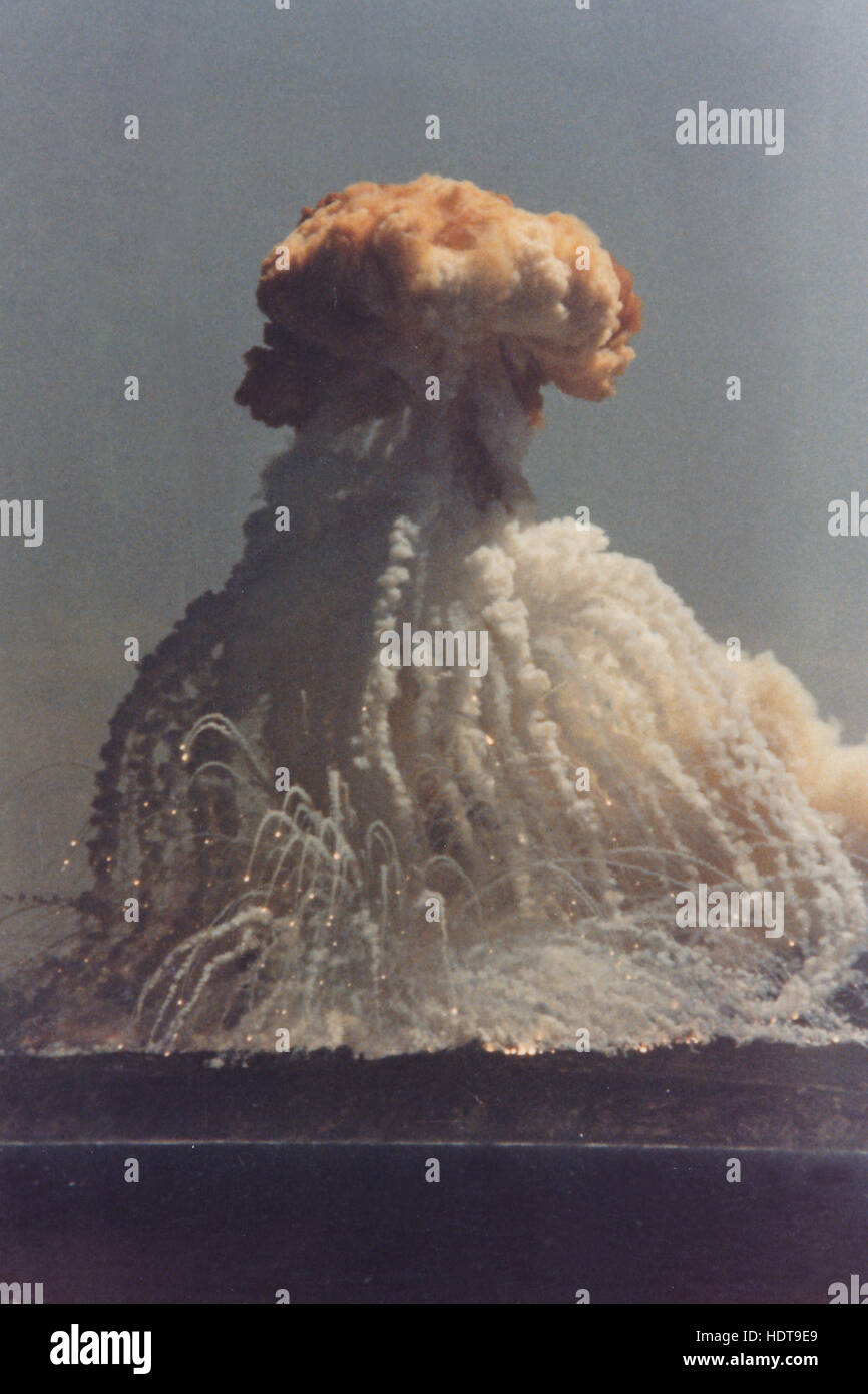 Kh 9 hexagon hi-res stock photography and images - Alamy