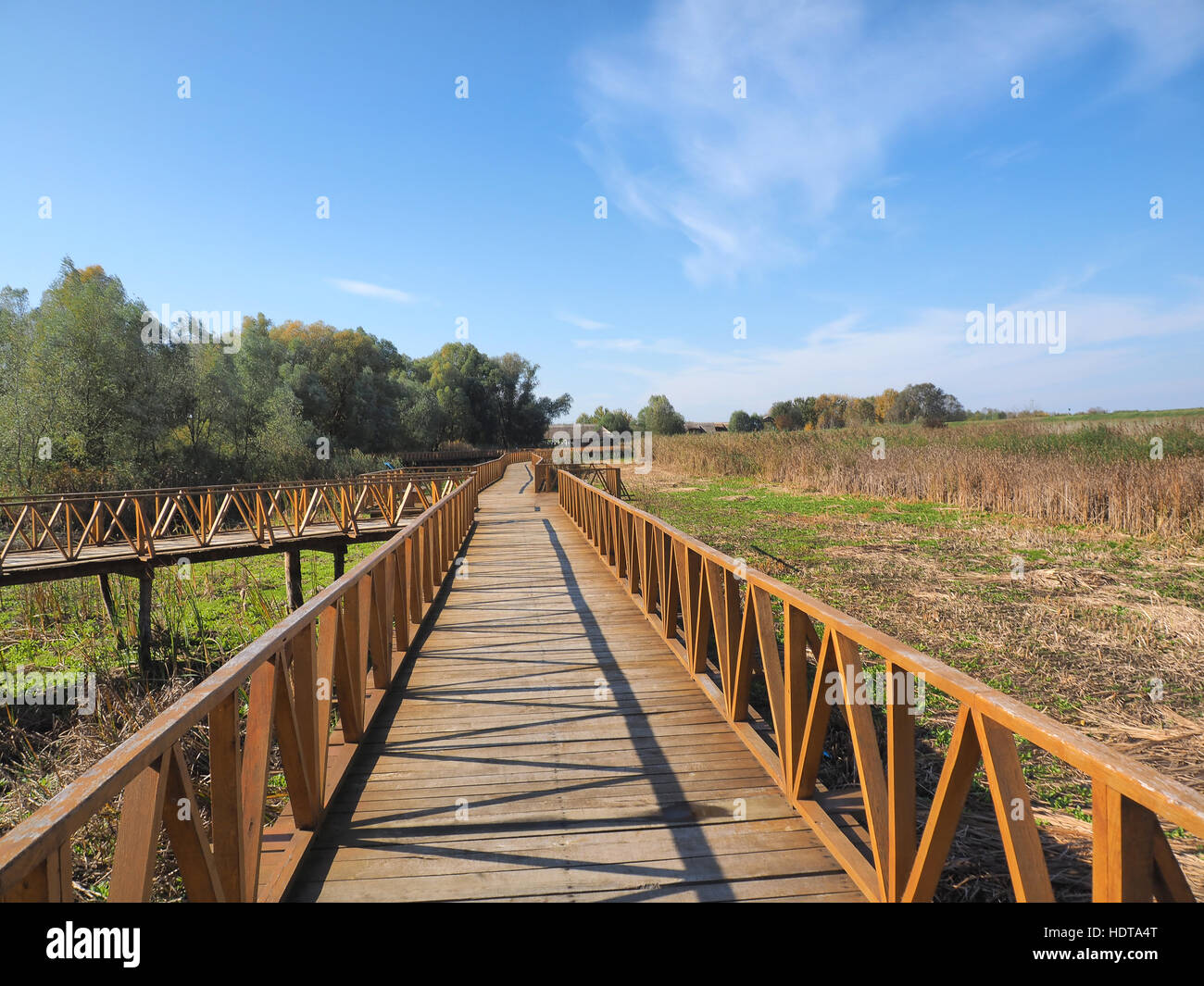 Wooden bridge floor texture beautiful hi-res stock photography and ...