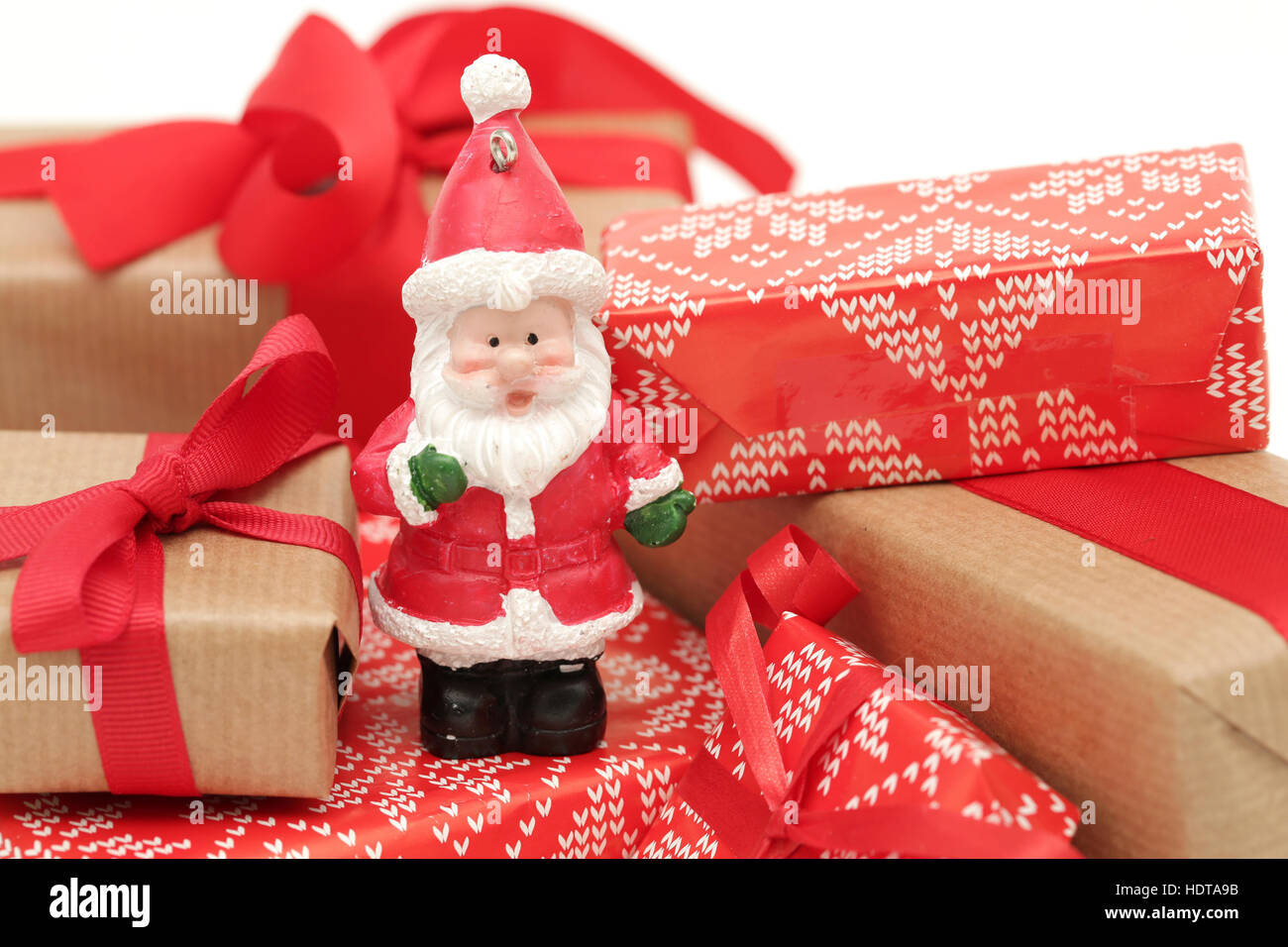 Presents images hi-res stock photography and images - Alamy