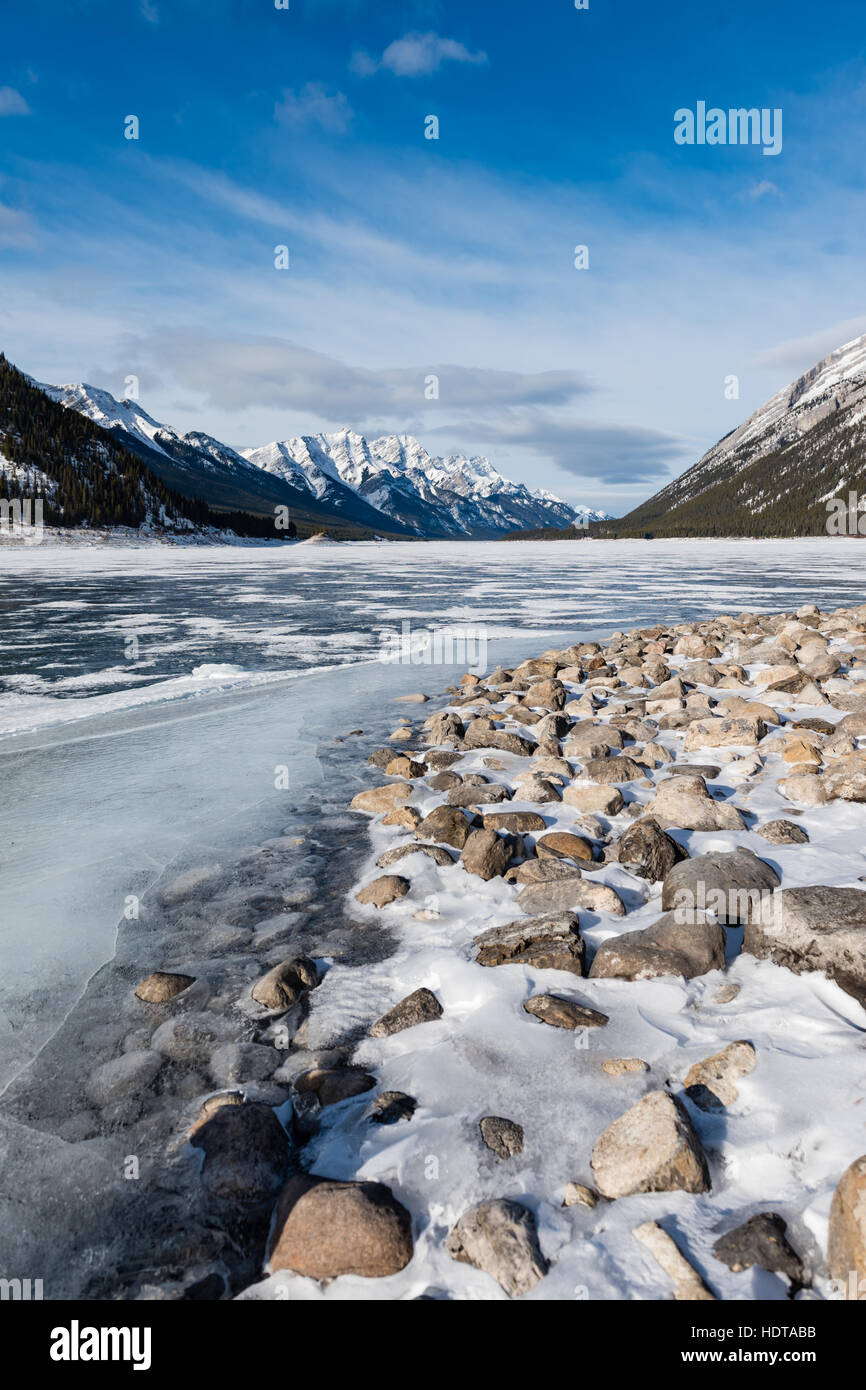 Snow covered mountain scenery in the winter, Kananaskis Country Alberta ...