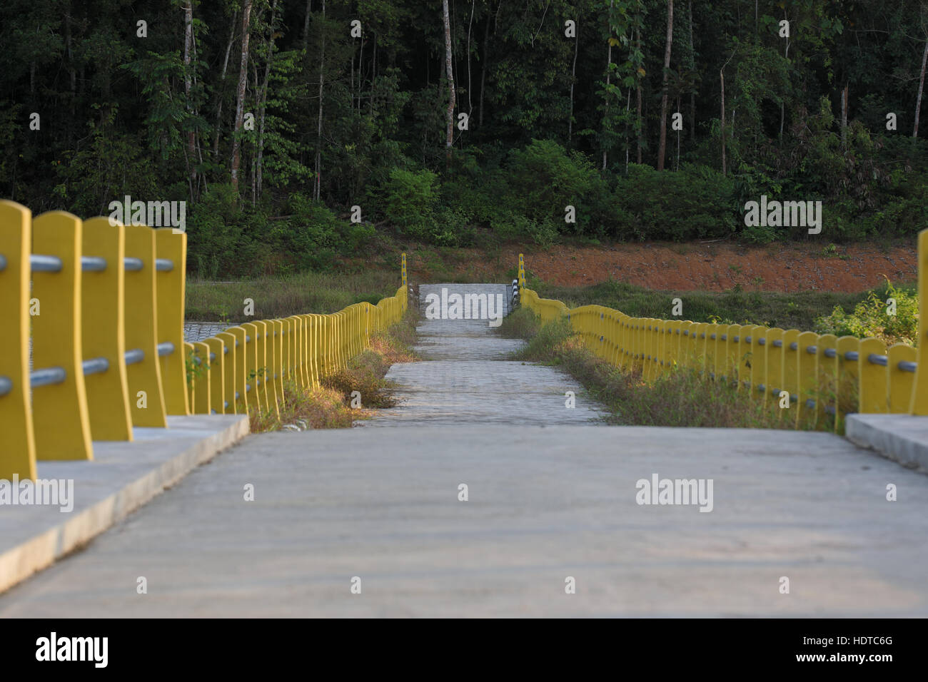 Long bridge hi-res stock photography and images - Alamy