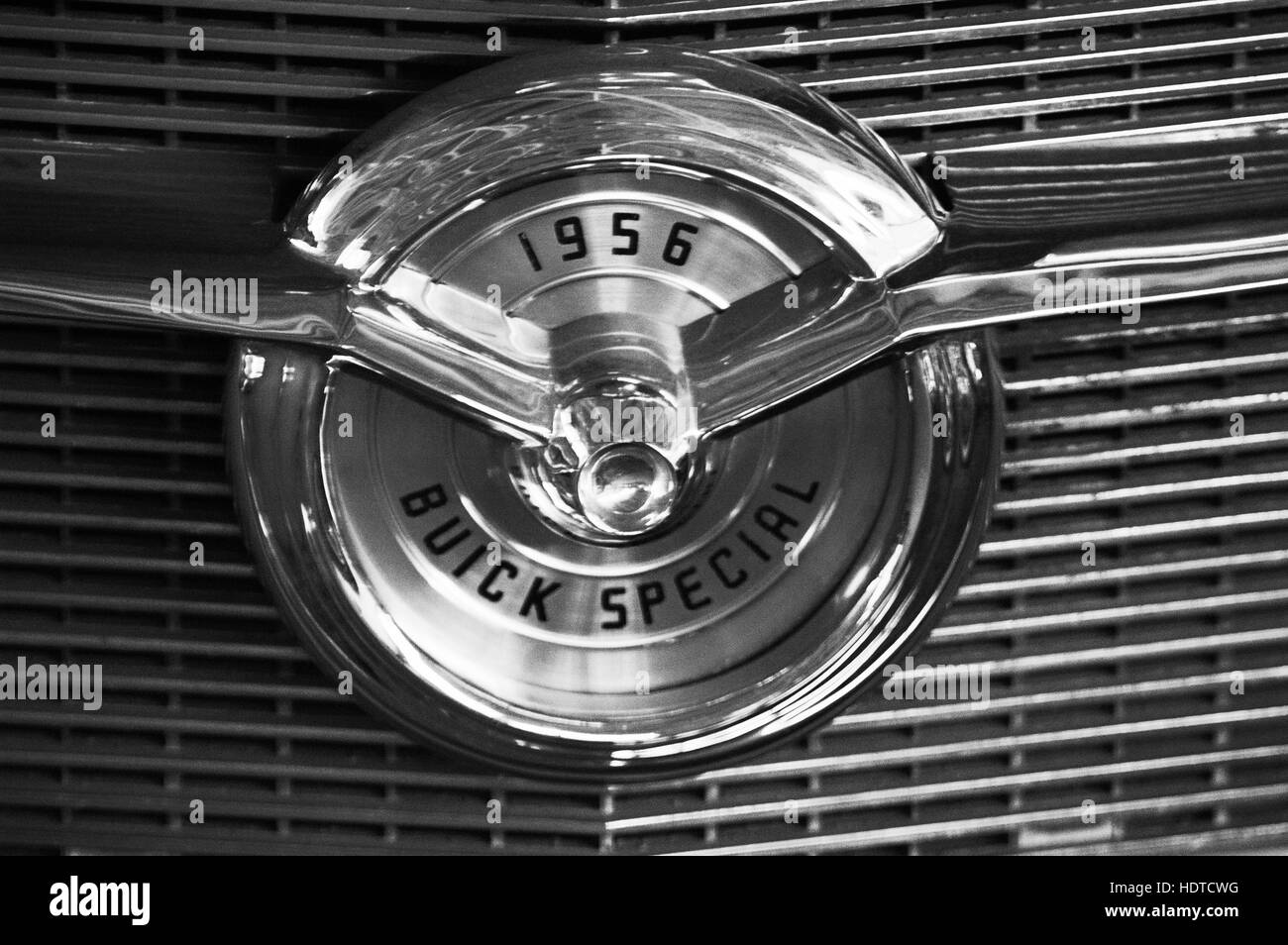 Photo Buick Special Rivera, Year 1956, 2-door hardtop, sign, symbol ...