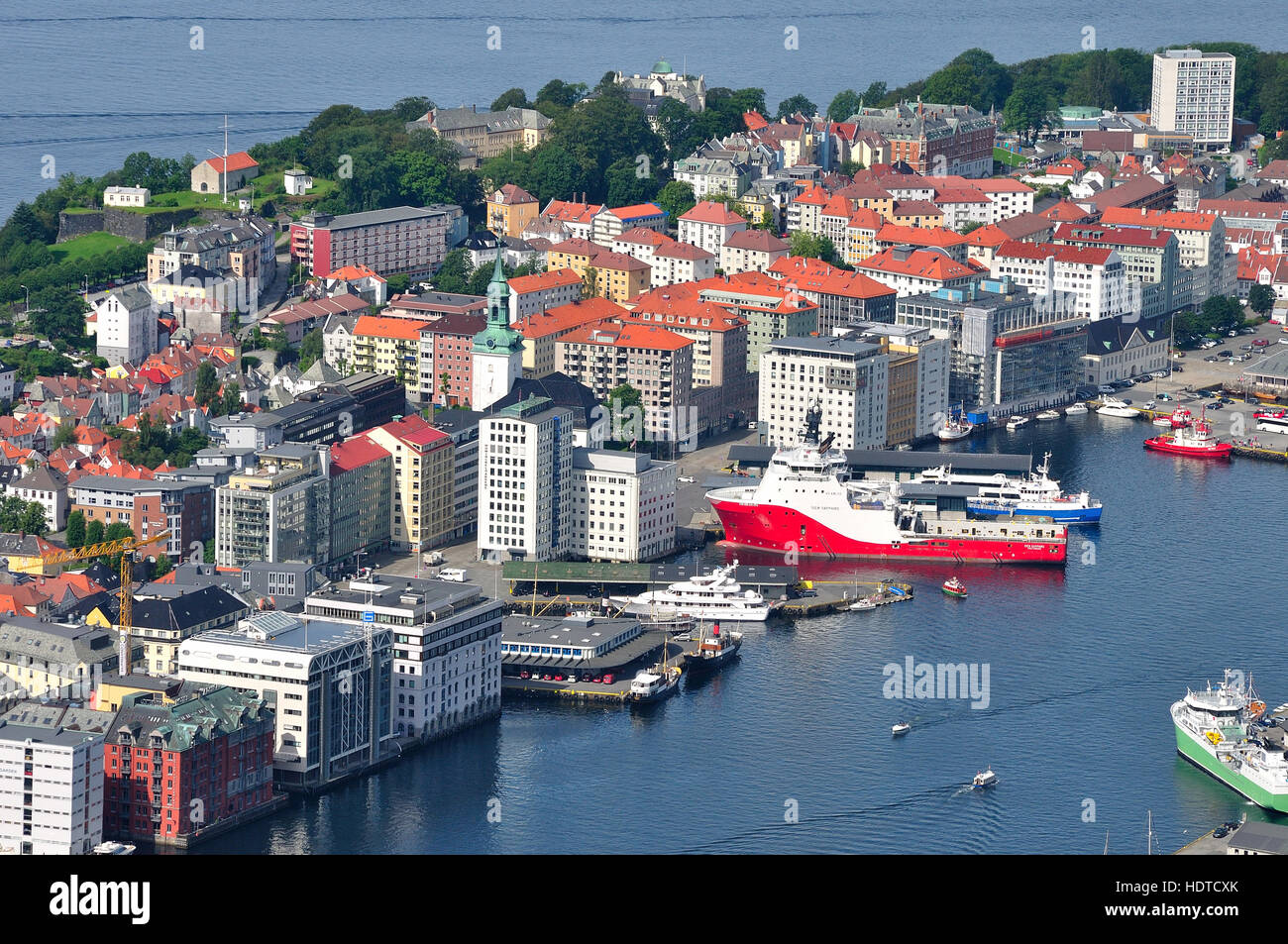 Looking down at Bergen Harbour Stock Photo - Alamy
