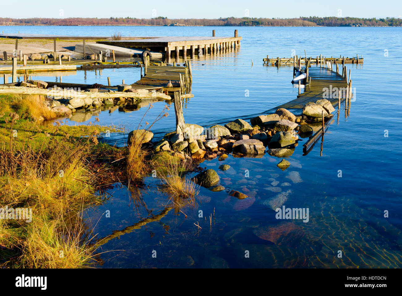 Peaceful tranquil calm motionless hi-res stock photography and images ...