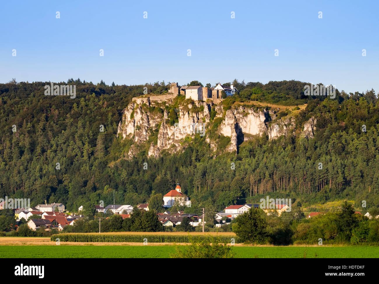 Arnsberg castle ruins and Arnsberg, Kipfenberg, Altmühltal, Upper ...