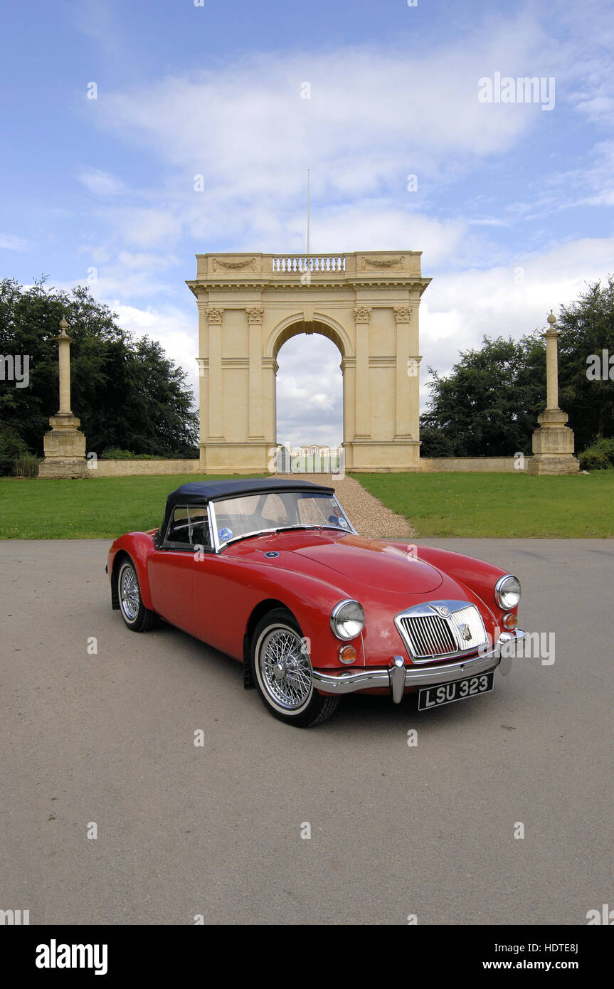 Mga convertible hi-res stock photography and images - Alamy