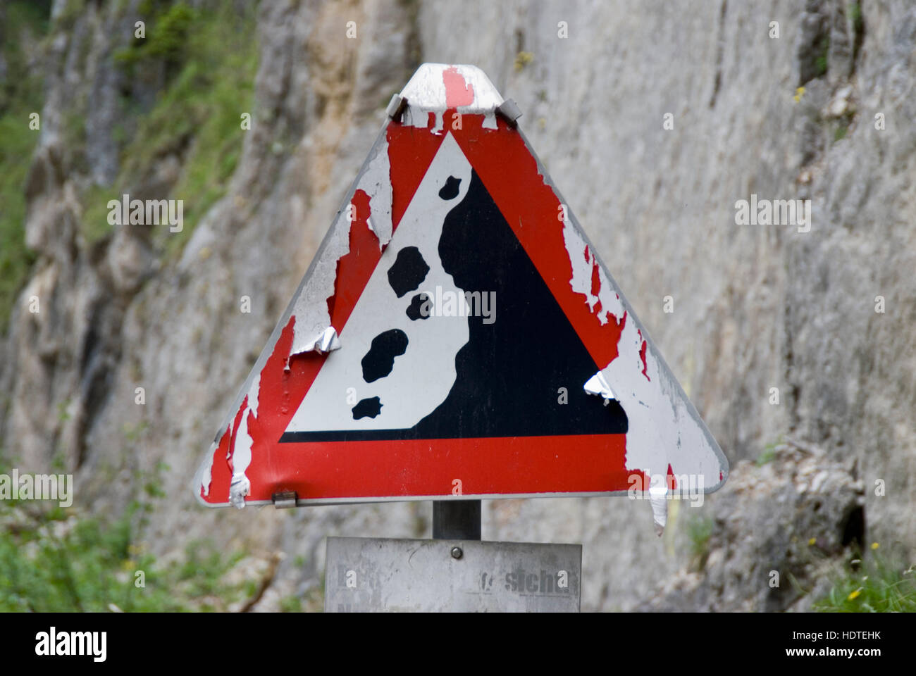Falling Rocks warning sign, Kalkalpen National Park, Upper Austria ...