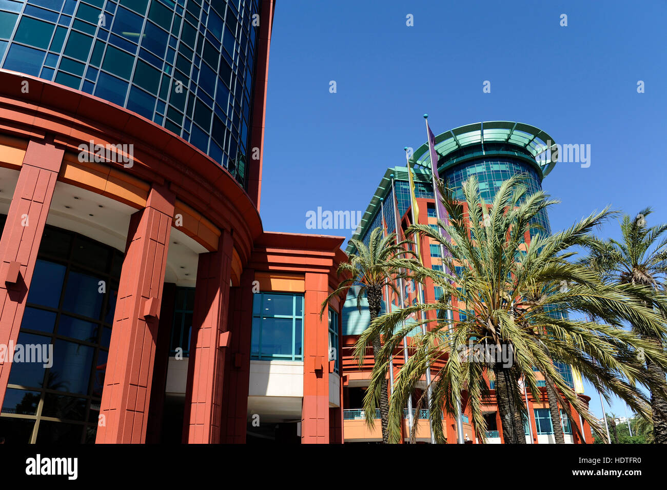 Centre colombo big shopping center hi-res stock photography and images ...