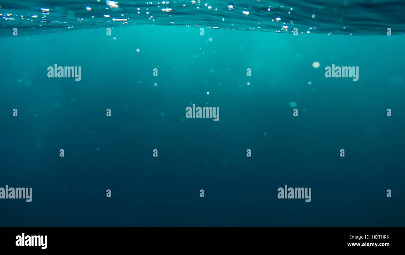 Deep under water hi-res stock photography and images - Alamy