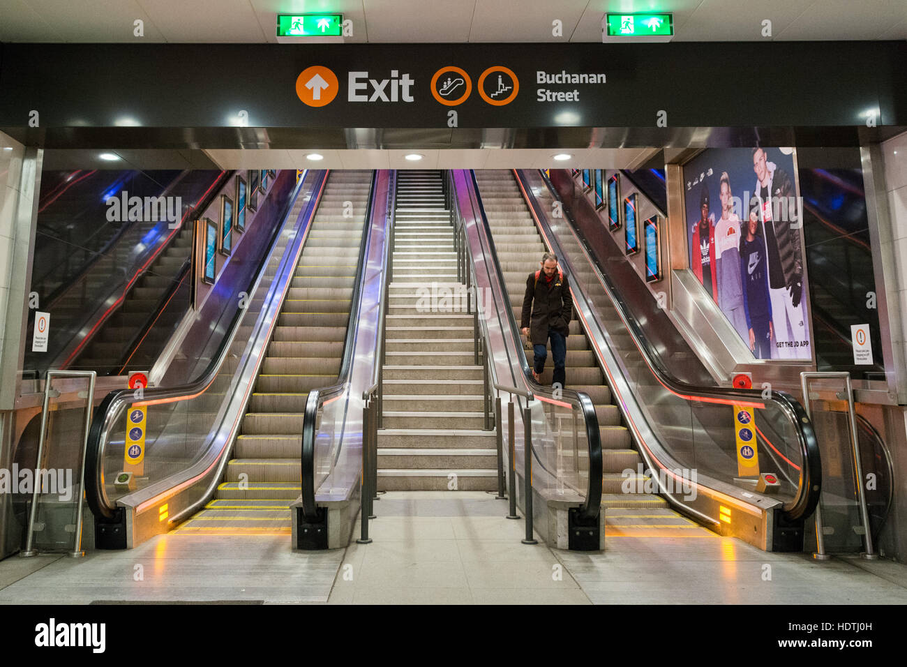 Glasgow subway hi-res stock photography and images - Alamy