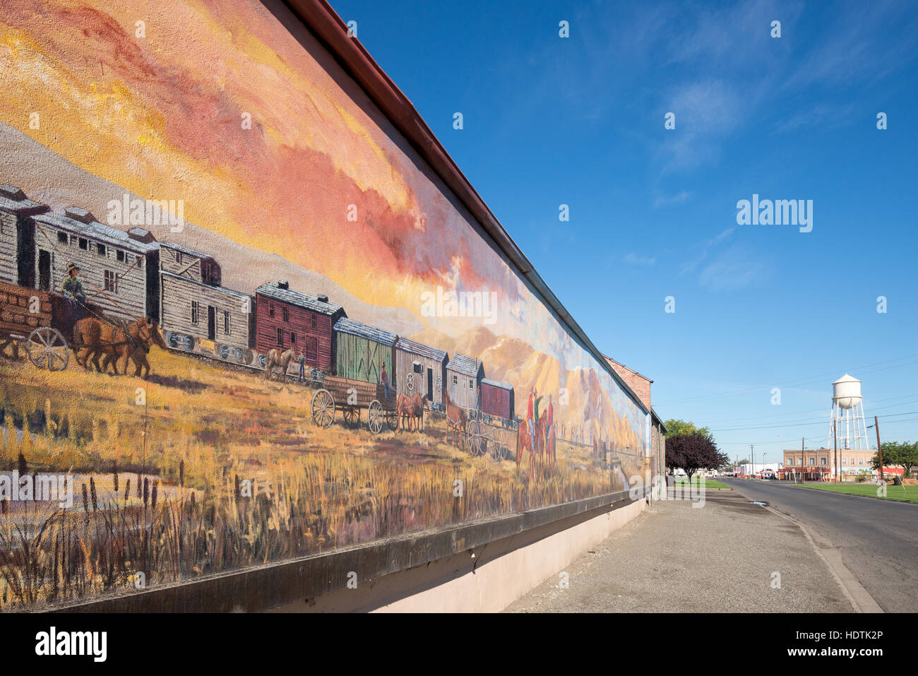 Train mural hi-res stock photography and images - Alamy