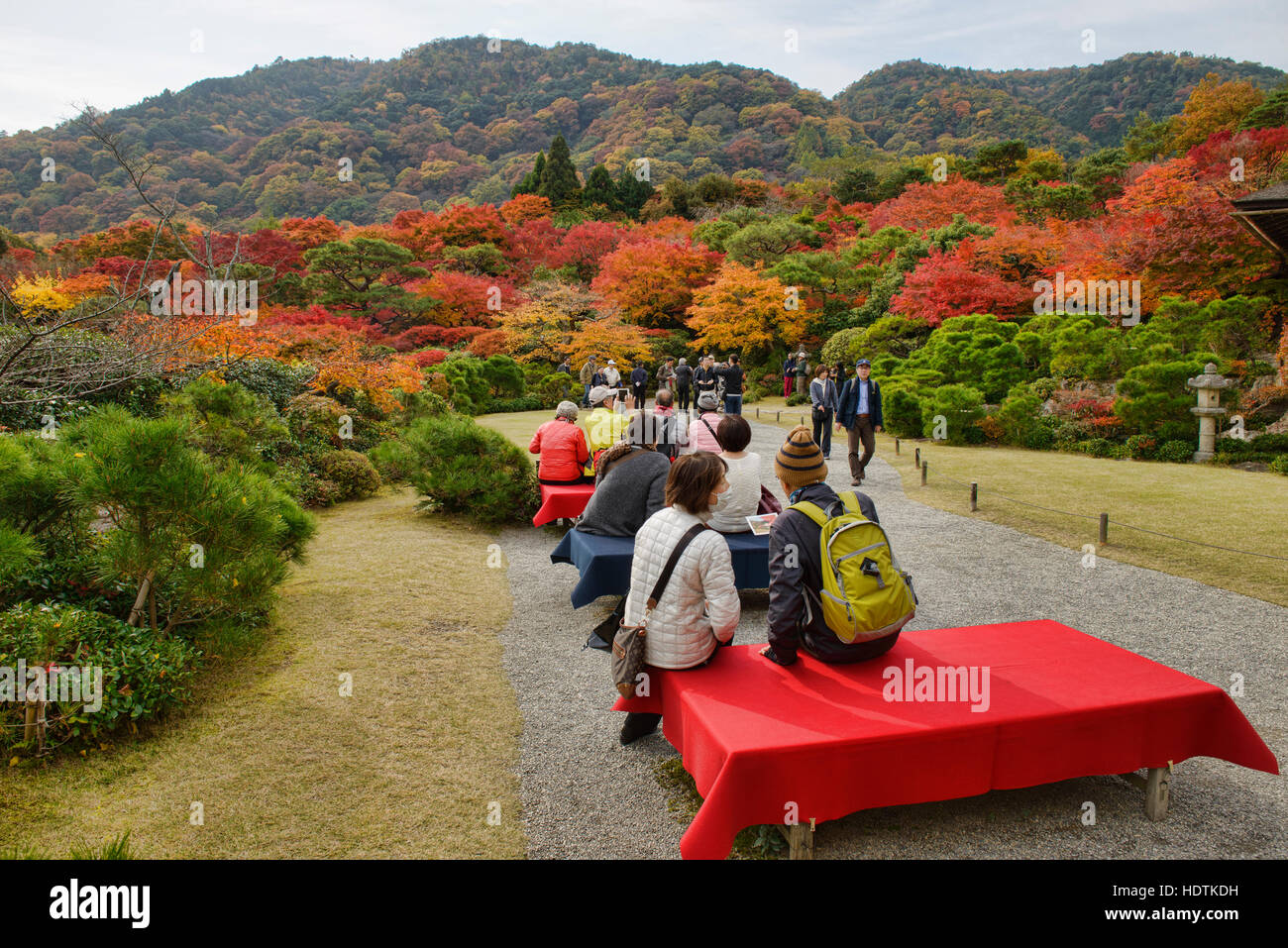 Enjoying autumn colors in the Okochi Sanso Villa garden Kyoto, Japan ...