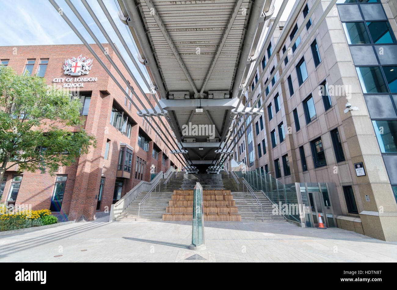 Millennium bridge footbridge hi-res stock photography and images - Alamy