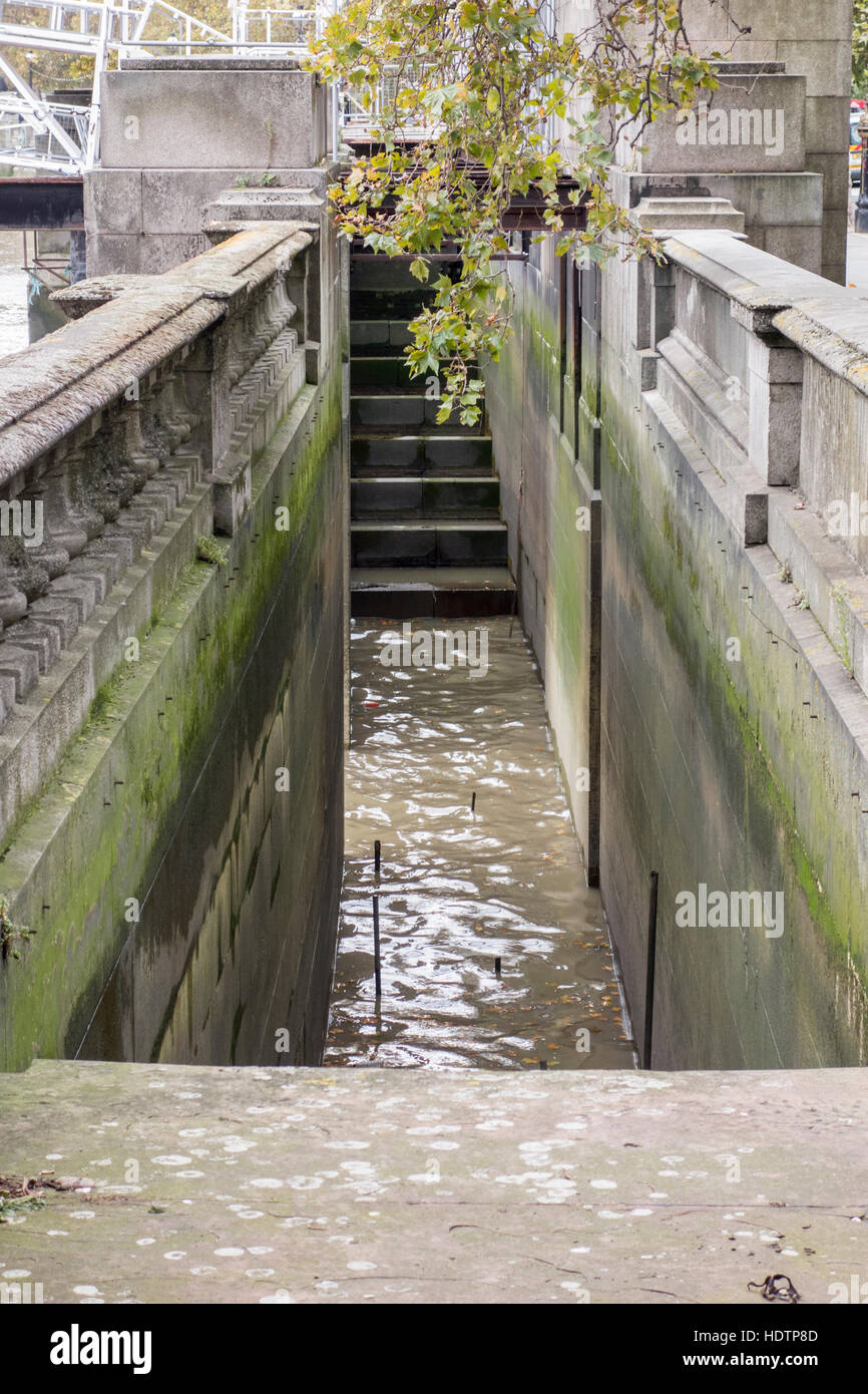 Access steps into the River Thames from Victoria Embankment, London, UK ...