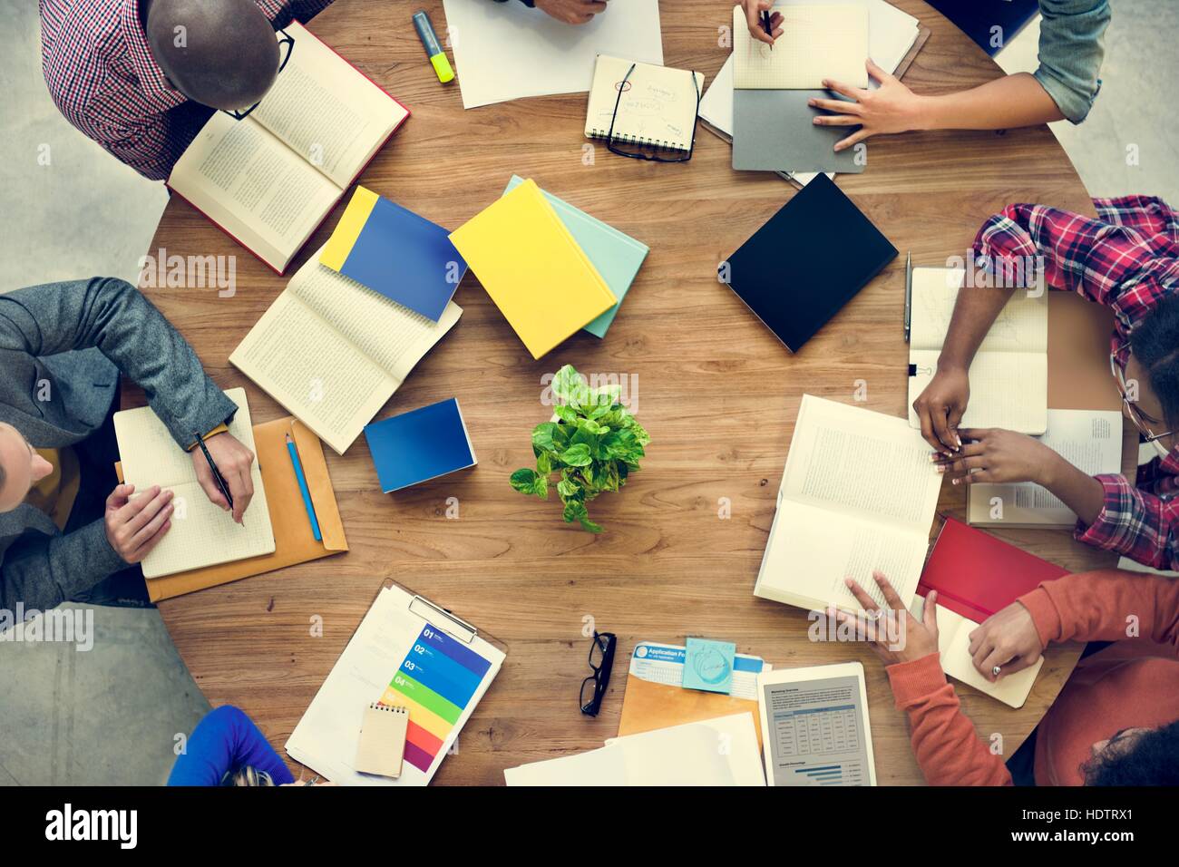 People Meeting Discussion Sharing Studying Concept Stock Photo - Alamy