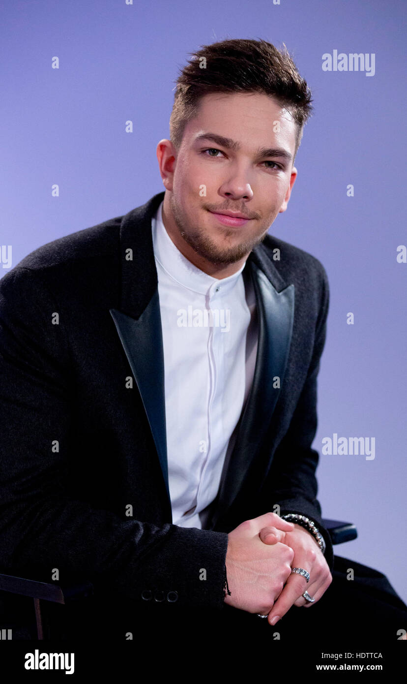 X Factor winner Matt Terry speaking at an AOL BUILD series event at AOL ...