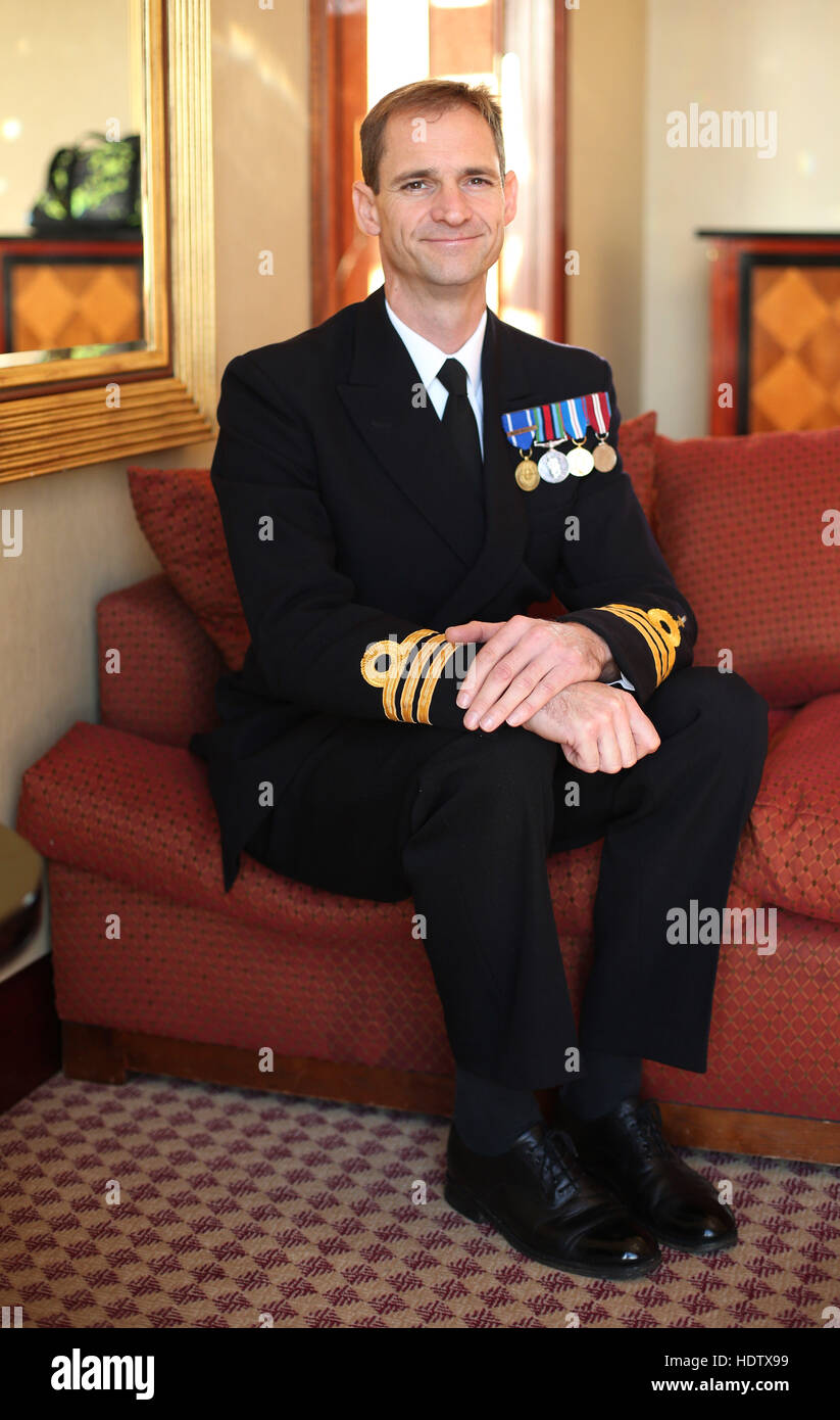 Commodore mark vartan of hms enterprise hi-res stock photography and ...