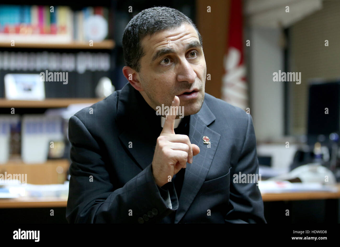 Father paul karam hi-res stock photography and images - Alamy