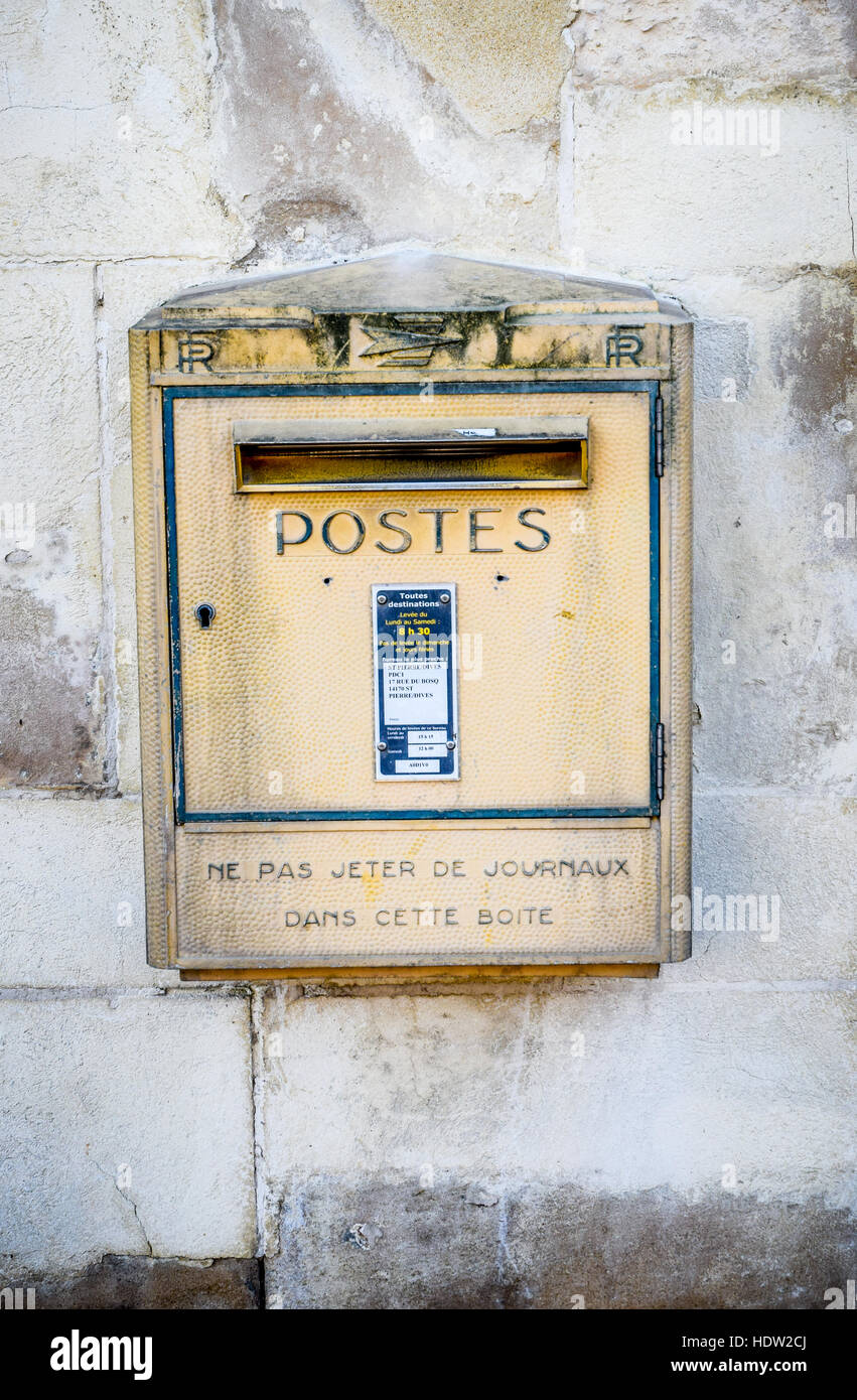 Postes box hi-res stock photography and images - Alamy