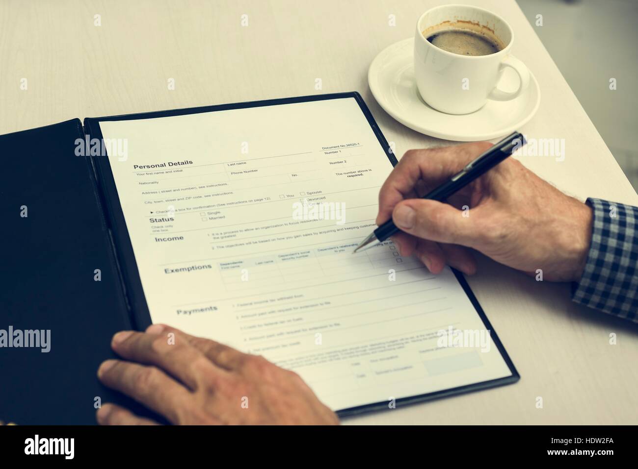 Discussion application hi-res stock photography and images - Alamy